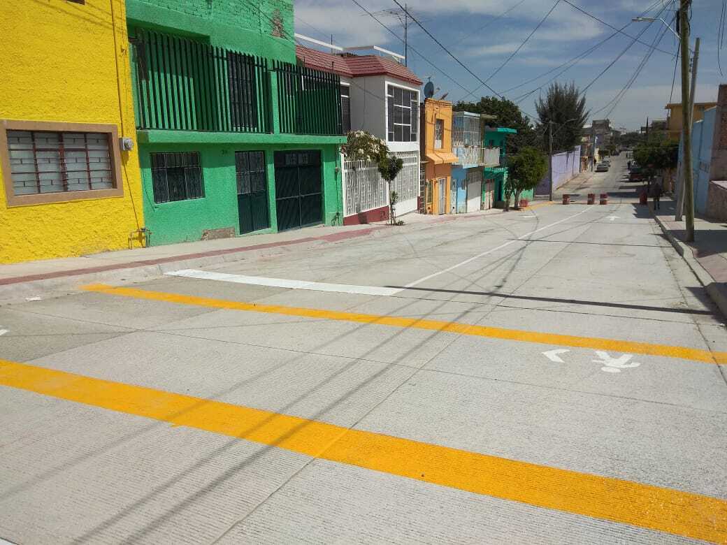 Participan familias para pavimentar sus calles - Leon.mx El portal de ...