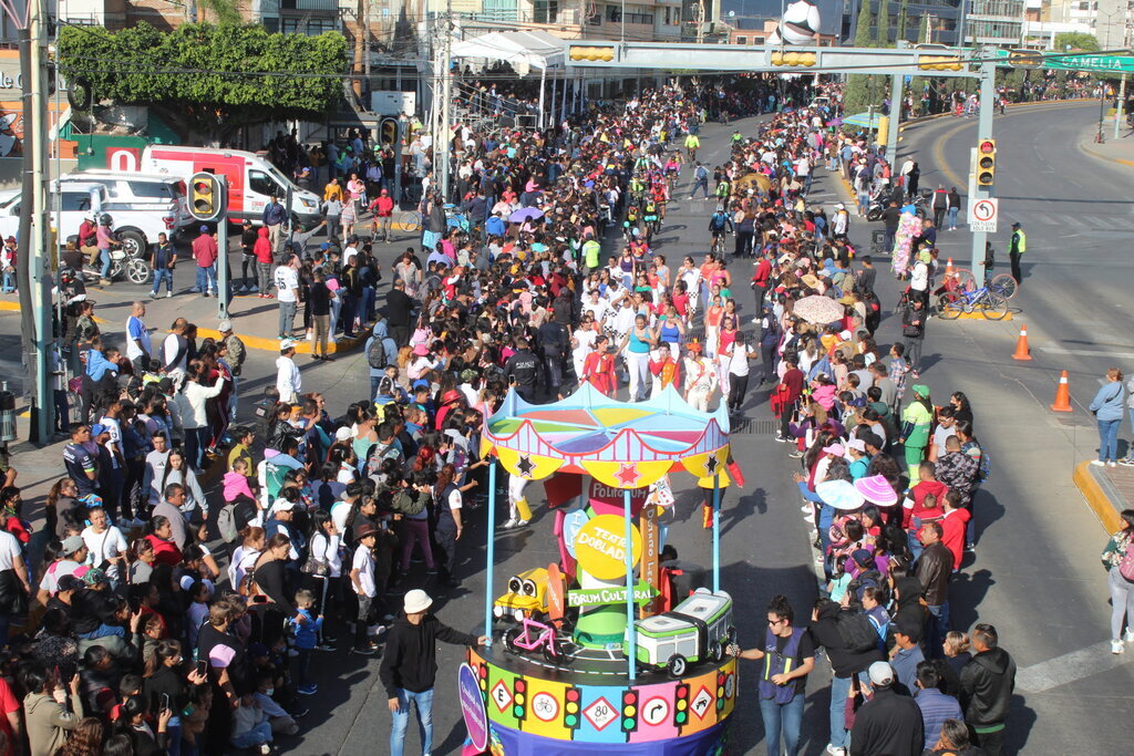 CELEBRA LEÓN SU ANIVERSARIO 447 CON TRADICIONAL DESFILE - Leon.mx El ...